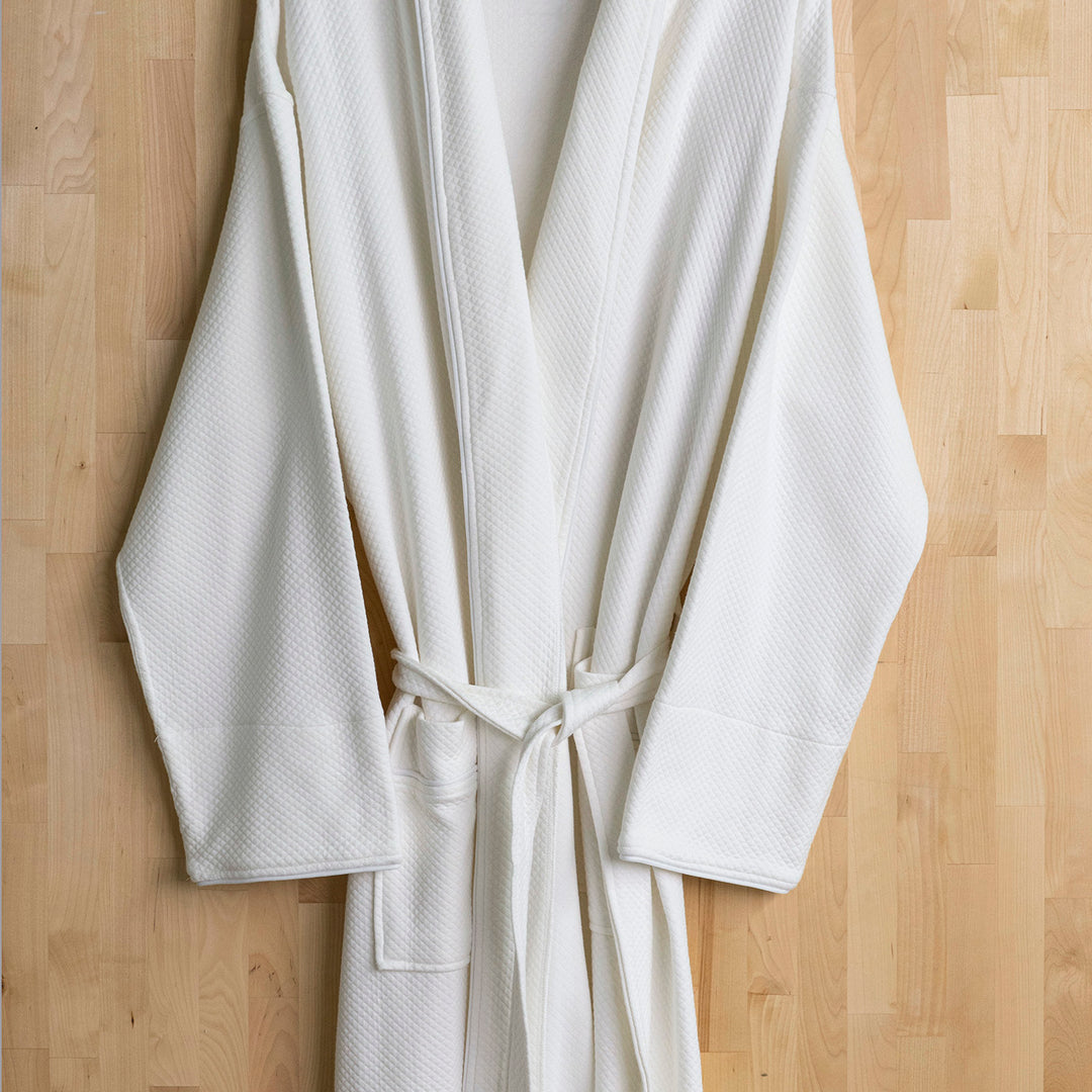 Spa Rest Diamond Jacquard Robe – Plush, Elegant & Cozy